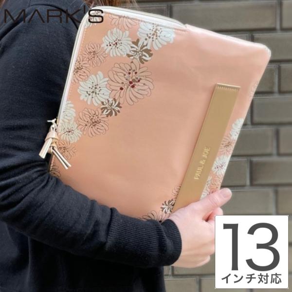 【めざましテレビのまいにちランキングでご紹介いただきました】◎サイズ/H250xW350xD20mm（内寸:H 約235×W 約340mm ※マチ無し）◎重さ/約200g◎素材/PU◎仕様/A4サイズ、13インチPC対応、内ポケット、ファス...