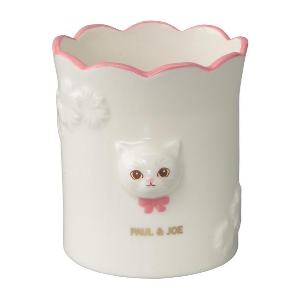 フランスのファッションブランド「PAUL &amp; JOE（ポール &amp; ジョー）」の、ペンや文房具をすっきり収納できる「ペンスタンド」。陶器ならではのなめらかな質感と上品な光沢が、デスクまわりをエレガントに彩ります。デザインは、ク...