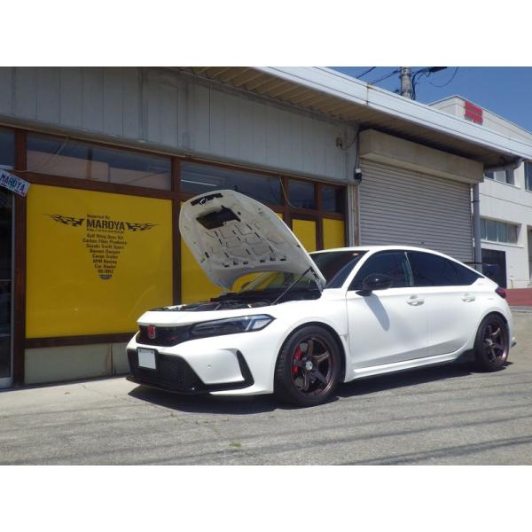 適合確認車両：　ホンダ　シビック　タイプR　FL5　(2023年11月登録モデル、純正アルミボンネット車にて適合確認)  車種別特記事項：　・左側のみ(助手席側)に装着するシングルダンパー仕様です。　・ボンネット開口高さは、純正ステー(つっ...