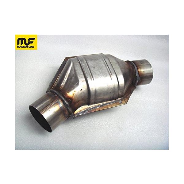 ※溶接加工での取り付けになります ■パイプまで入れた全長は約310mm、ボディー部の長さは220mm、接続部はＩＮ／ＯＵＴ共に2.5インチ(内径約φ63.5mm)、厚み約90mmです。斜めパイプの角度は約30°ぐらいです。【参考カタログ適合...