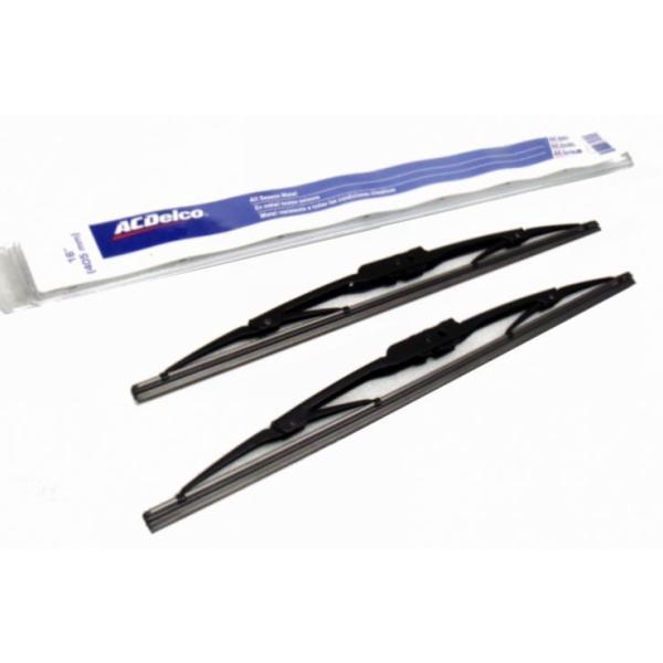 純正アームのピン(サイドロック)＆Uフック＆バヨネットタイプに使用可能のワイパーブレードです♪■２本１組（フロント左右セット）での販売となります。簡易梱包（エアーパッキン）でのお届けになります。【注意】※メーカーカタログサイズです。必ず現車...