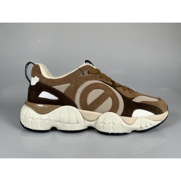 【メンズモデル】【数量限定】上品さと快適さを極めたブラウンスニーカー洗練されたアースカラーの配色が魅力の一足。都会的なスタイルにもアウトドアシーンにもマッチし、抜群の履き心地を実現。★ナチュラルで洗練されたアースカラーブラウン×ベージュの上...