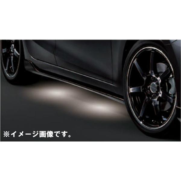 ※ボディ両サイド下にあるランプがドア付近の足元を白く照らし、夜間の乗り降りをサポ−トします。※全車＜ご注意＞こちらの商品はご注文受付後、お取り寄せの商品となっております。お客様のお手元にお届けできるまで、多少お時間がかかる場合があります。ま...