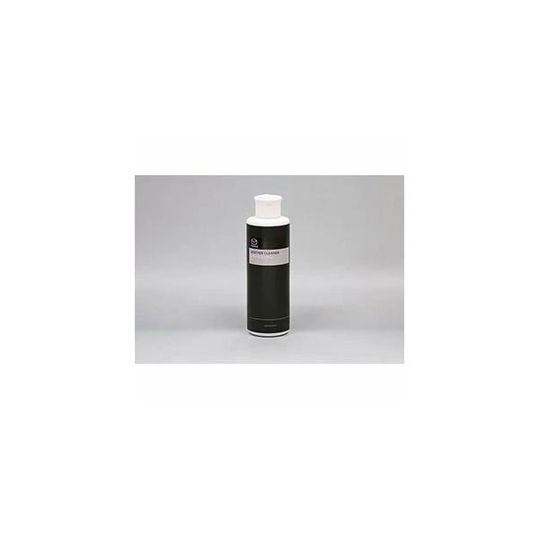 ・容量：200ml・本革シート車※レザーシートコーティング施工車には使用できません。＜ご注意＞こちらの商品はご注文受付後、お取り寄せの商品となっております。お客様のお手元にお届けできるまで、多少お時間がかかる場合があります。また、メーカーの...