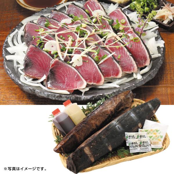 高知県で水揚げされたかつおを熟練の職人により目利きし、完全手焼きの藁焼きにこだわりました。●商品内容：高知県産かつお藁焼きたたき２節（６００ｇ）、ポン酢、ゆずダレ、天日塩、にんにく、しょうが●賞味期限：冷凍にて1ヶ月●承り期間：6月7日15...