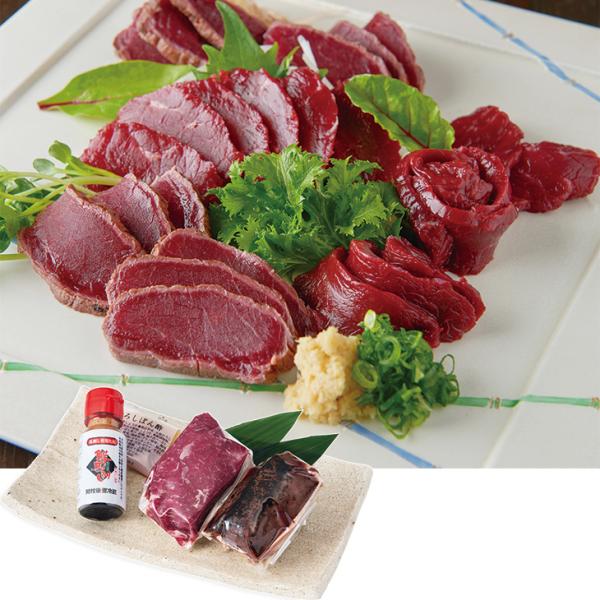 ●商品内容赤身ブロック８０ｇ、タタキブロック８０ｇ、おろしぽん酢２０ｇ、馬刺したれ５０ｍｌ●承り期間：8月1日15：00まで●ヤマト運輸にて配達いたします。※こちらの商品は簡易包装のみの商品になります。先様に直接お届けする前提であり、お品物...