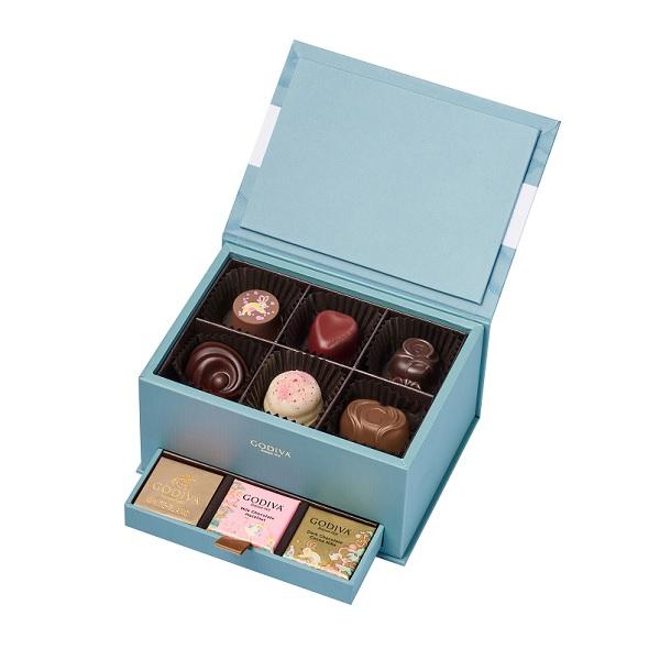■説明夢のように広がるローズガーデンをイメージした、ゴディバのホワイトデー限定「チョコレートローズ コレクション」。  ゴディバのホワイトデー限定粒とカレを楽しみたい方へ。甘酸っぱいローズヒップガナッシュをほろ苦いダークチョコレートで包んだ...