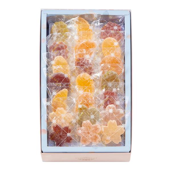 ■説明鹿鳴館の定番のフルーツゼリー。季節限定の桜型ゼリー入り。■商品詳細内容量：22個入賞味期限：賞味期限180日温度帯：常温便特定原材料：なしアルコール度数:不使用■お届け時期についてお届け時期：順次発送(3日〜5日で発送)■発送について...