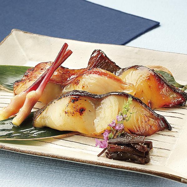 ■説明特製の味噌床にじっくりと漬け込んだ〈なだ万〉の西京漬は、長年にわたり各界の著名人達の舌を楽しませてきました。文人達（夏目漱石他）の作品でも紹介されています。■商品詳細内容量：銀鱈・金目鯛・鰆・鰤・鮭（サーモントラウト） 各70g×2賞...
