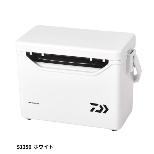 ■サンドイッチやオニギリを濡らさず収納できるプルーフケース付■安心して座れる頑丈ボディ■自転車の前カゴに入れやすいコンパクトサイズ設計■用途に合わせて選べる12.5L、10.5L、8.5L、6.5Lの4サイズ■クーラー底面に保冷剤を入れた状...