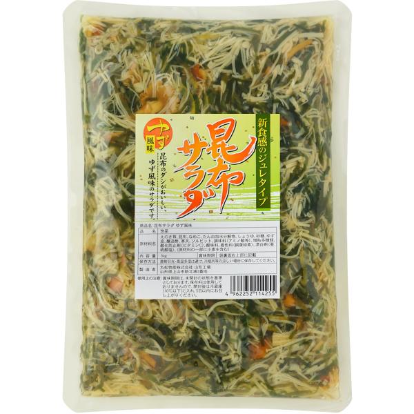 昆布にゆずを加えてジュレ状にし、2種類のきのこと和えてさっぱりと仕上げました。＊内容量：1kg＊原材料名：えのき茸（中国）、昆布、なめこ、たん白加水分解物、しょうゆ、砂糖、ゆず皮、醸造酢、寒天 ／ ソルビット、調味料（アミノ酸等）、増粘多糖...