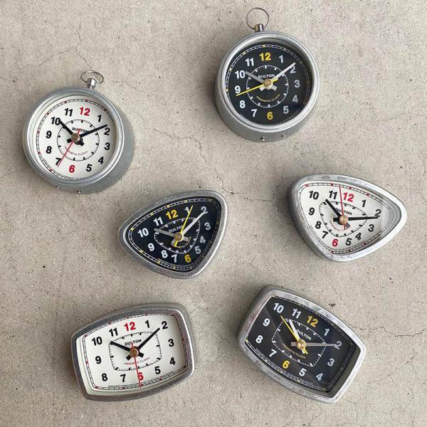 ガルバナイズドの風合い、清潔感を生かしつつ、デザイン性を兼ね備えた小ぶりの時計。 オリジナルの文字盤、針の形状等ディティールからこだわりを感じられます。 小さいながらも、"カチコチ"と音を立てながら時を刻む姿は、愛着すら湧いてくるでしょう。...