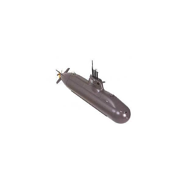 ■メーカー名：ドイツロベ社製■No.1215 1:40スケール・ドイツ潜水艦 U31 ドイツのFederal海軍の212-クラス潜水艦の1:40スケール・ダイナミックな潜水模型　【仕様】全長　　:1430mm幅　　　:180mm高さ　　:4...