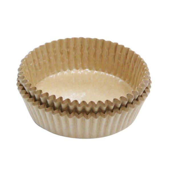 使い切りの紙カップです。オーブンで焼けるのでとっても便利です。内側にPETフィルムを貼り合わせている為、パンなどのカップとして焼いても生地がくっついてきません。耐水性、耐熱性、耐油性の機能を備えています。カップケーキ等の焼き菓子やパン、食品...