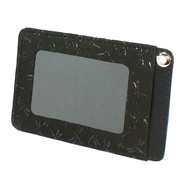 型　番　：　2525-01-008サイズ　：　約 10.6cm × 7.1cm × 0.6cm重　さ　：　約 25g仕　様　：　クリアポケット1、ポケット1素　材　：　鹿革・漆・牛革カラー　：　黒地×黒漆　柄　　：　とんぼ対　象　：　男性用...