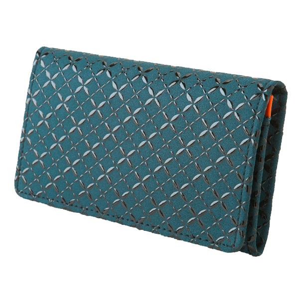 型　番　：　inden-9404-05-179サイズ　：　約 7cm × 11cm × 1.3cm重　さ　：　約 35g仕　様　：　名刺ポケット1、ポケット2素　材　：　鹿革・漆・牛革・レーヨン・塩化ビニールカラー　：　緑地×黒漆　柄　　：...