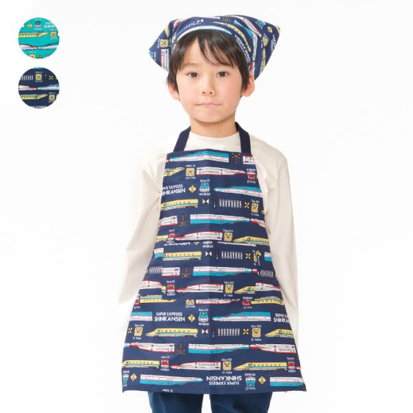 人気のJR新幹線のドクターイエロー、こまち、はやぶさ柄のエプロンと三角巾セットです。 お子様のお家でのお手伝い用やお料理教室にも大活躍のエプロン。 三角巾はゴムが付いているので、被るだけの簡単タイプです。 首元と腰のゴムにマジックテープが付...