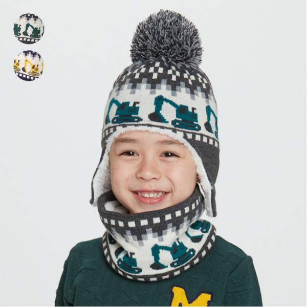 毎年人気の働く車、建機柄のアクリル素材のニット帽、帽子。 耳も隠れる裏ボアデザインなので、とっても暖か。 同じ働く車柄のスヌード、ネックウォーマー(B55826)もあるので、お揃いで合わせるのもオススメ！ 【アイテム】雑貨 カジュアル お洒...