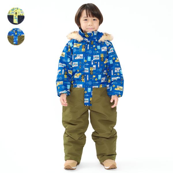スノーコンビ・ジャンプスーツ・スキーウェアタイプのつなぎ！ 雪遊びやお外遊びにも！！ 足部分は二重構造になっているので、ナイロン部分を中に入れてスノーブーツを履いて、スノーブーツの上から被せると足元から雪が入りにくい！ ポケットの中のひも、...