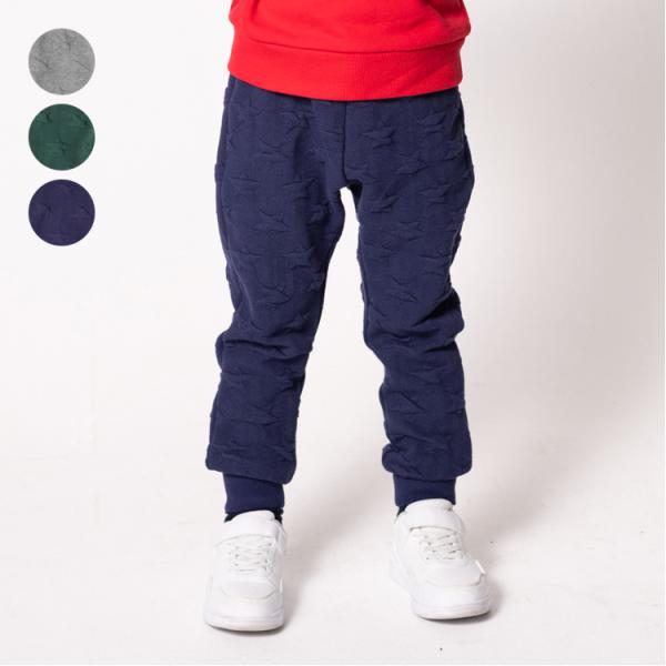 星柄のキルト、キルティング素材を使用したロングパンツ、長ズボンです。 中綿入りのポコポコとした立体感が特徴のデザイン。 程よい肉感のある生地で、冬でも暖かく過ごせます。 裾リブデザインで、カジュアルなスタイルにオススメ！ 同じ星柄キルトを使...