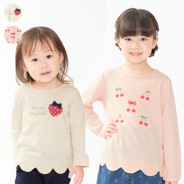 オフホワイトにはハートとロゴ、ピンクはチェリーのプリント入り。 リボンのモチーフがポイント！ 裾スカラップデザインが女の子らしい長袖Tシャツ、ロンT。 ピンクと同じプリントのロンパース（M64705）があるので、姉妹でお揃い、ペアコーデ、リ...
