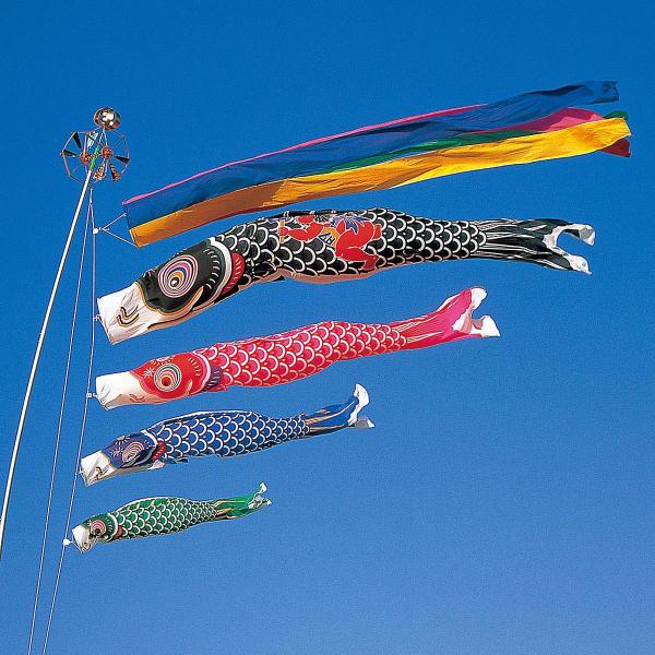 ■商品名：タフタ金太郎鯉 4m 7点 庭園用 大型セット/ポール別売り■主な設置場所：庭庭園用の大型こいのぼりで、ポールは別売りの「鯉・吹流し・矢車・ロープ」のセットです。※ポールをお買い求めいただく際は、黒鯉の倍程度の長さのポールをお選び...