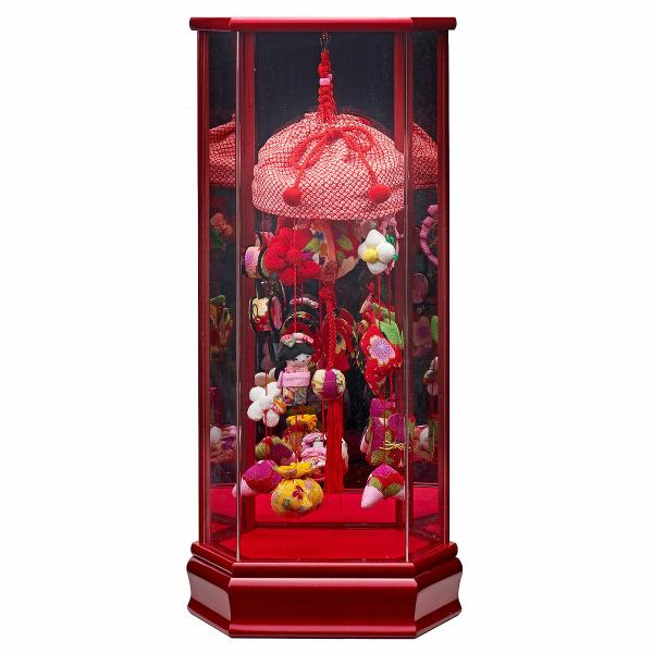 商品名：六角彩色LG塗り 鏡バック アクリル ケース入り (小) 赤 商品番号：TRS-FO-203-601サイズ：間口24×奥行19×高さ52cmつるし飾りや室内鯉のぼりを、雛人形や五月人形、羽子板、破魔弓などの節句飾りと一緒に飾ってお祝...