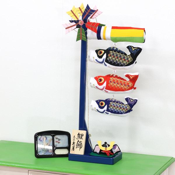 商品名：久月 室内 鯉のぼり 矢車 オルゴール付商品番号：TRS-Q-SIK-5サイズ：高さ71cmつるし飾りや室内こいのぼりを、雛人形や五月人形、羽子板、破魔弓などの節句飾りと一緒に飾ってお祝いをしましょう。