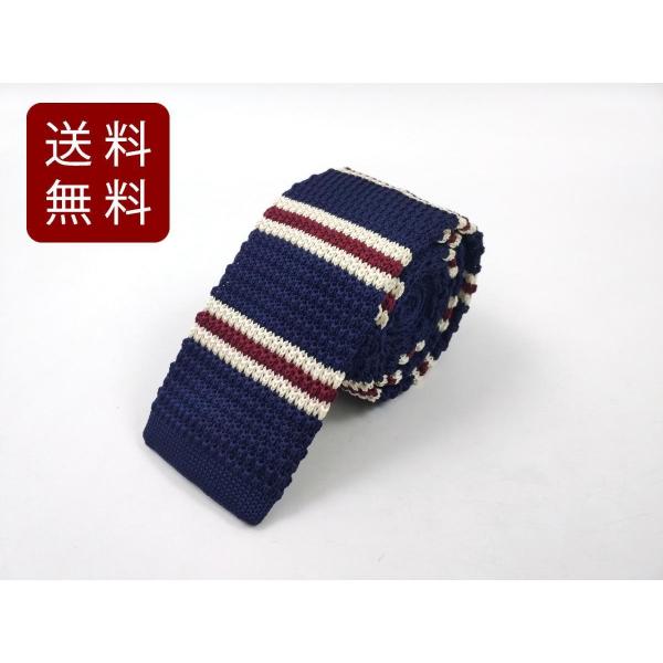 ニットタイ ネクタイカラー：写真の通りサイズ：全長約150cm最大幅：約6cm３枚めのイメージ写真は別カラーになります。ジャケットスタイルやカジュアルスタイルの首元にお洒落で洗練された印象を添えることができます。派手すぎず、業種問わずフィッ...