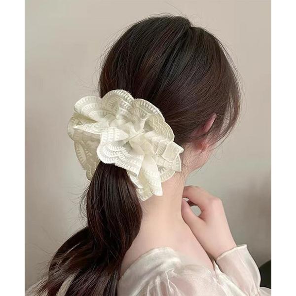 【発売日：2025年04月26日】ボリュームレースシュシュ ヘアゴムレディース 大人かわいい ヘアアクセ フェミニン ヘアグッズ 甘めスタイル 髪飾り おしゃれ まとめ髪 髪ゴムヘアポニー 髪ゴム プチプラアクセ小物 簡単 ヘアアレンジ繊細...