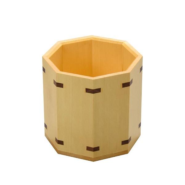 【発売日：2026年05月22日】和食器 白木 八角クーラーキッチン 酒器日本製耐水性に定評のあるヒバ材を八角に組み上げ趣のあるボトルクーラーに仕上げました。ウォルナットのチギリがリズミカルなアクセントを刻みます。☆木は熱伝導率が低いため冷...