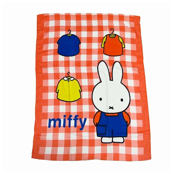 ◎ミッフィーのお昼ねケットです。かさばらず洗濯簡単。サイズは85cm×115cm。◎お子様のおやすみタイムはもちろんドライブやレジャーにも便利です------------------------------------【サイズ】 85cm×...