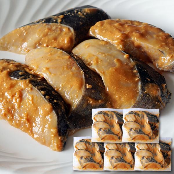 熟練の職人たちの手により、最高の美しさを追求。目利きによる鮮度の高いこだわりの銀鱈を選別し、ひとつひとつ手切りで、銀鱈の質の良さを引き出したこだわり切り身を使用。４８時間低温熟成じっくりと時間をかけ、こだわりの味噌で低温熟成。身がキュッと引...