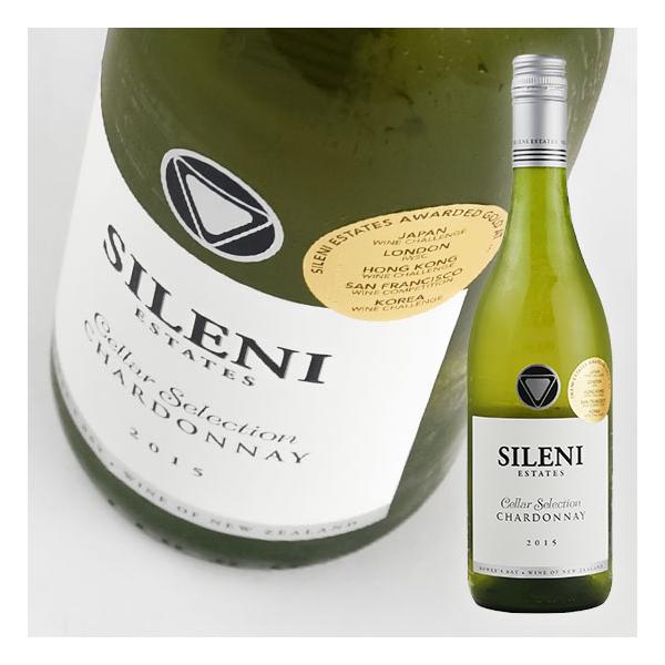 グレープフルーツなどのフレッシュな柑橘系果実やメロン、アプリコットなど華やかなアロマ。ほのかなアーモンドのニュアンスが漂います。口に含むと爽やかな果実味とともに凛とした酸とミネラルのバランスも良く、ハチミツのような甘い余韻が続きます。お食事...