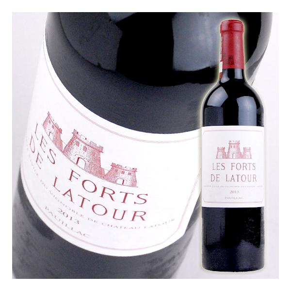 『偉大なワインは水の近くに育つ樹からできる』 という古いメドックのことわざ。ラトゥールはことわざの如く、ジロンド川に程近い小高い丘にある畑「ランクロ」を拠点に個性的なテロワールで、畑、穏やかな気候、時間をかけて形成された土壌、テロワールで産...