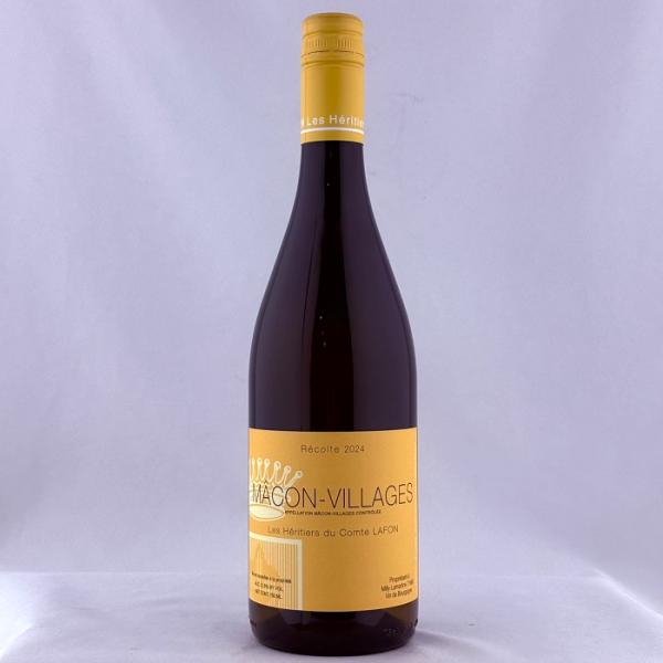 外観はレモンイエローの色調。レモンやグレープフルーツの爽やかなシトラス系のアロマに、穏やかなハーブや白い花のフローラルなニュアンスが重なります。活き活きとした酸味と心地良い苦みを伴った口当たりに続いて、豊かな果実の風味が魅力。ミディアムボデ...