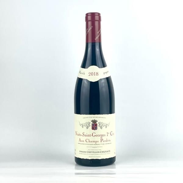 オー シャンペルドリはヴォーヌ ロマネ側　1級シェニョの上部にあります。 この付近は、ダモド、リシュモン、ミュルジュ、ヴィーニュ ロンド、トレ・・・など銘醸畑が並ぶ一角にあります。赤系果実のニュアンスが特徴的なしなやかなワインです。赤ワイン...