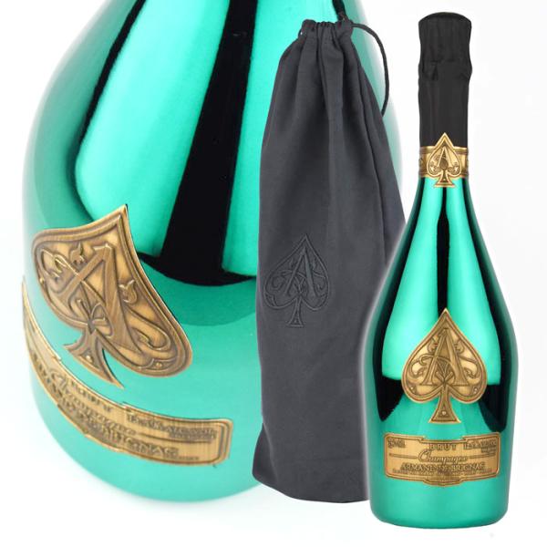 アルマン・ド・プリニャックは、アメリカにおける高級シャンパンの代名詞として位置づけられ、名実共にアメリカで最もステータスの高いシャンパンとしてセレブ達に供されています。アメリカでは、他にもオスカー賞・ゴールデングローブ賞の受賞者に贈られたり...