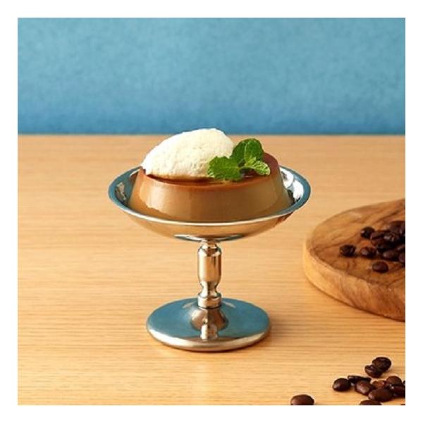 濃いめのコーヒーに牛乳の優しい甘さを加えた、カフェオレプリンに仕上げました。レトロ感を彷彿させる固めのプリンに仕上げました。＜アレルゲン＞乳、卵、大豆、ゼラチン冷蔵で6時間解凍／流水で約30分解凍■カロリー：100gあたり237.10kca...