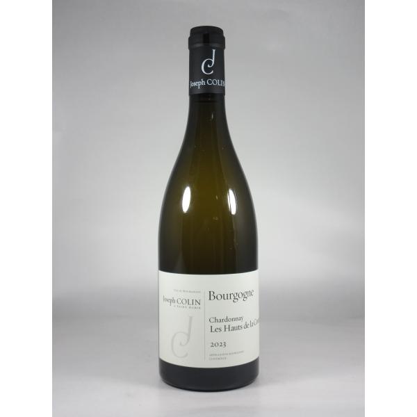 レ・オー・デ・シャン（樹齢5年）とコンブ（60年）のブレンド。レ・オー・デ・シャンはシャサーニュのコミューンでマルク・コランではピノ・ノワールを作っていた。ジョゼフ・コランでも2017年だけ赤を作った。コンブはピュリニーのコミューン。合計0...