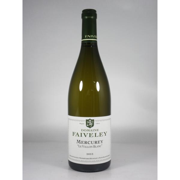 透明感のある淡いイエロー。白い花、蜜柑などの柑橘類の香り。口に含むと果実味とともにピュアな酸味が感じられ、フレッシュさを醸し出す。最初の一杯に相応しい、生き生きとしたワイン。刺し身や寿司に合わせやすそう。白ワイン白ワインヴィンテージ：202...