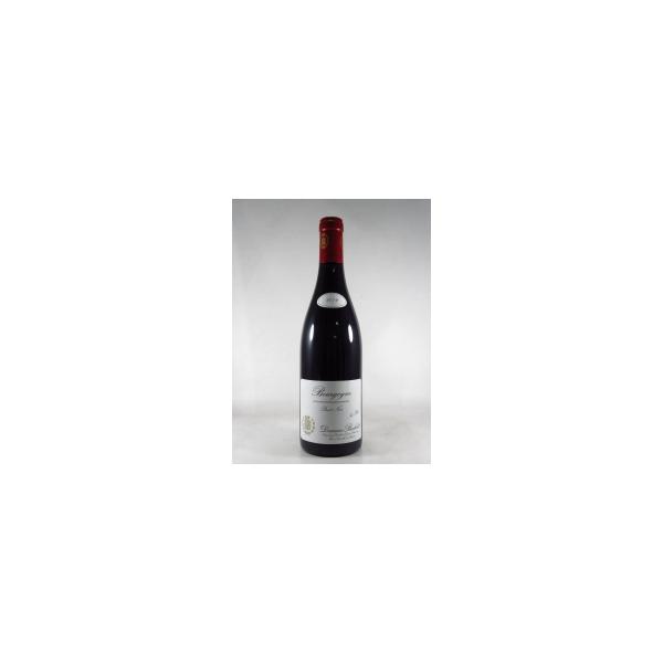 ジュヴレ・シャンベルタンの2区画プレソニエとグラン・シャンのブドウが使われるブルゴーニュ・ルージュ。両クリマとも一部は村名ジュヴレとして認められており、ブルゴーニュというよりもジュヴレ・シャンベルタン並みの力強さ、充実度を得ている。果実味と...