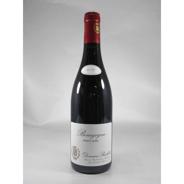 ジュヴレ・シャンベルタンの2区画プレソニエとグラン・シャンのブドウが使われるブルゴーニュ・ルージュ。両クリマとも一部は村名ジュヴレとして認められており、ブルゴーニュというよりもジュヴレ・シャンベルタン並みの力強さ、充実度を得ている。果実味と...