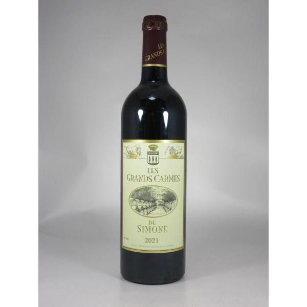 深いルビーレッド色。繊細なアロマと複雑なノーズを持つ。フルボディで上品なタンニンを多く含み、素晴らしい長期熟成のポテンシャルを持つ。赤ワイン赤ワインヴィンテージ：2021品種：グルナッシュ45%/ムールヴェードル30%/サンソー5%/他20...