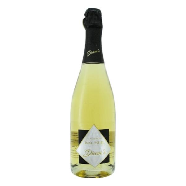 アロマティックで味わい豊かなプレミアム・キュヴェ。クリーミーな泡立ち、白い花の芳香にフレッシュなアタック。ふくらみ豊かなフレーバーにぺストリーと蜂蜜のノートもあるリッチな味わい。ダイアモンド型ボックス付きスパークリングワイン赤スパークリング...