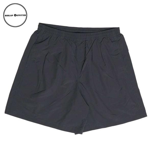 「 Burlap Outfitter 」"ASK THE FABRIC"（生地に訊け）がメインコンセプト。高機能素材を使用して、デザイン性の高いデイリーウエアを提案します。軽くて暖かい、雨風に強く蒸れにくい、柔らかく着心地が良い、簡単に洗え...