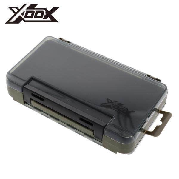 XOOX  ・特殊加工により、さらに見やすくなったスリット!フック収納のために厳選されたポリエチレン製マットを使用。 ・可変仕切り板15枚付属。4/0クラスまでのオフセットフックに対応。 ・明邦化学 VS-7070、VW-2070上段にキッ...