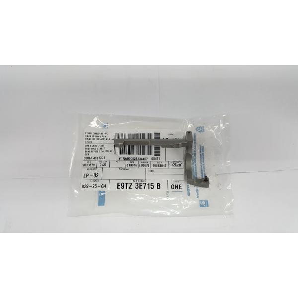 商品名: フォード 純正 E9TZ-3E715-B ドアロック アクチュエーター アセンブリ Ford Genuine E9TZ-3E715-B Door Lock Actuator Assemblyブランド: Ford高さ: 7.62cm...