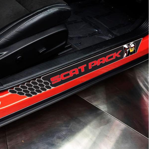 商品名: ダッジ チャージャー/チャレンジャー スキャット パック ドアガード 敷居(ダッジチャージャー) Door Guard Sills for Dodge Charger Scat Pack Door Guard Sticker De...