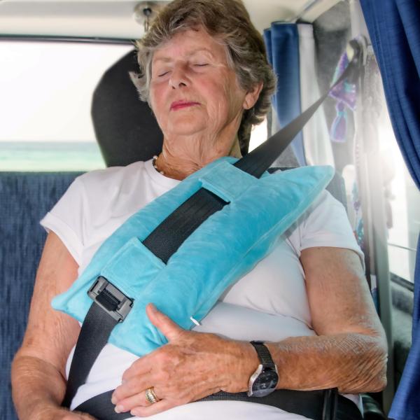商品名:  SILIKAN Comfort Cushion ? Mastectomy Post-Surgery Pillow Pad to Help Prevent Seatbelt Pressure, Road Trip Relief A...